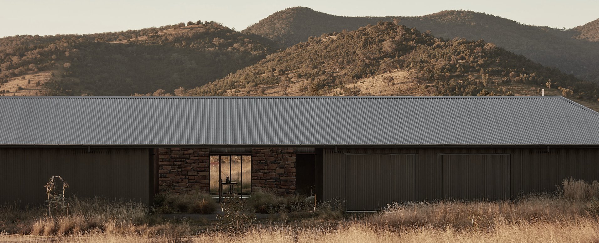 House in the Dry - MRTN Architects | ArchiPro AU