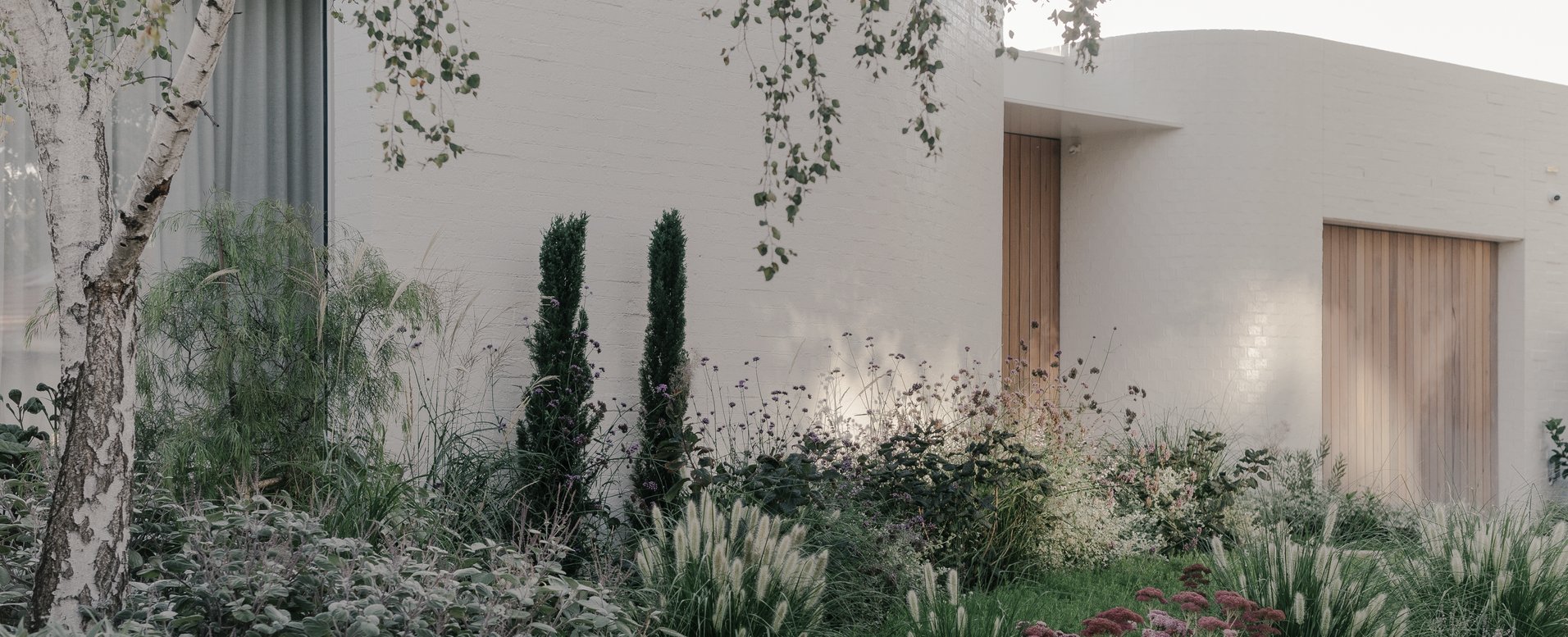 Xavier Hawthorn - Peachy Green | ArchiPro AU