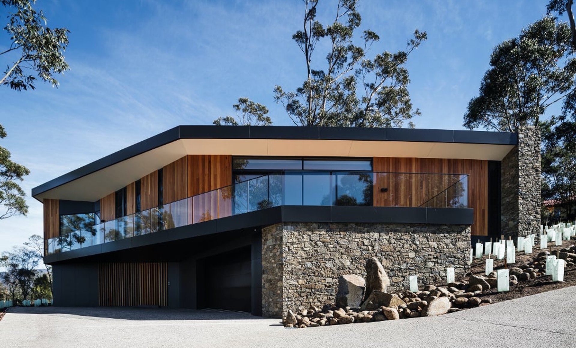 Stringybark Residence by Lawless Wagner Builders | ArchiPro AU