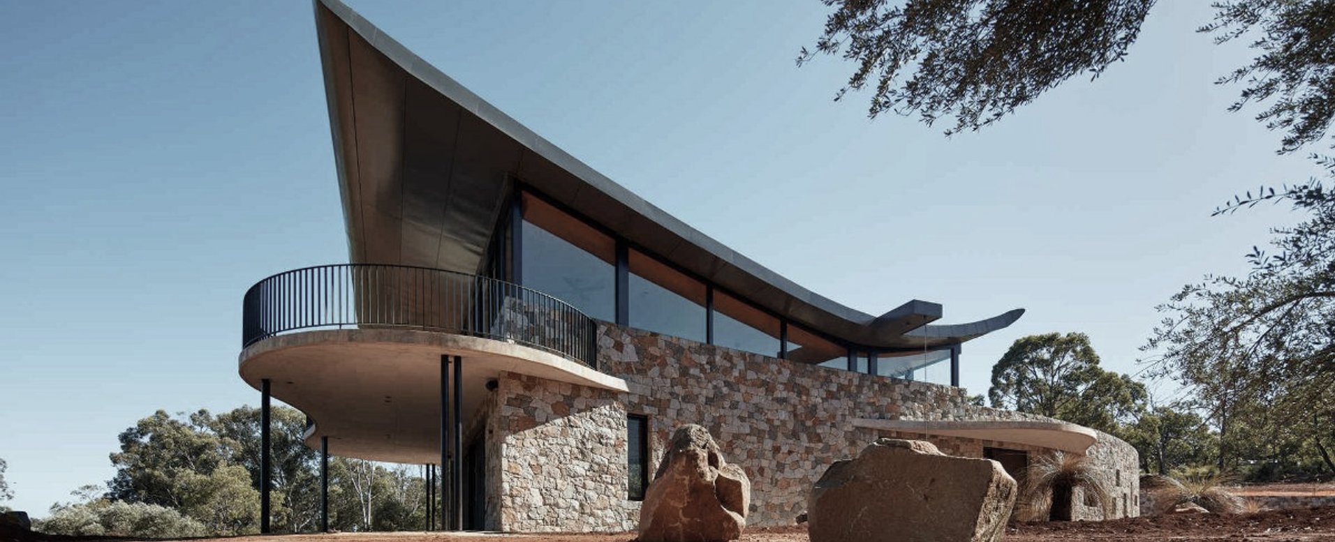 Stone House Perth Hills - Suzanne Hunt Architect | ArchiPro AU