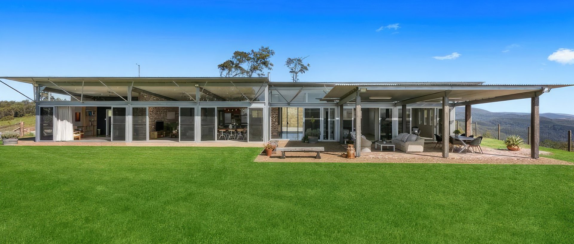 Mt Mee House QLD by The Brick Pit | ArchiPro AU