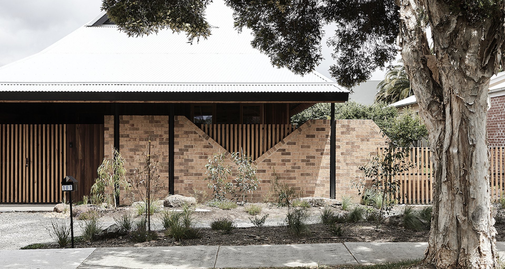 Good Life House by MRTN Architects | ArchiPro AU