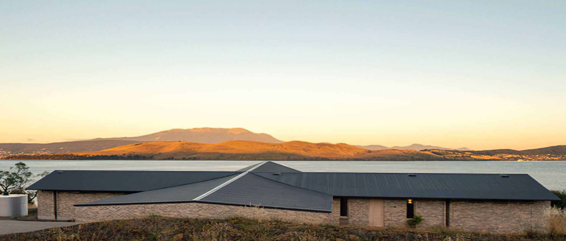 Thinking Paddock by BINQ Windows | ArchiPro AU